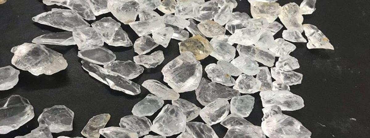 Goshenite: Meaning, Healing Properties, and Compatibility Guide – MLD ...